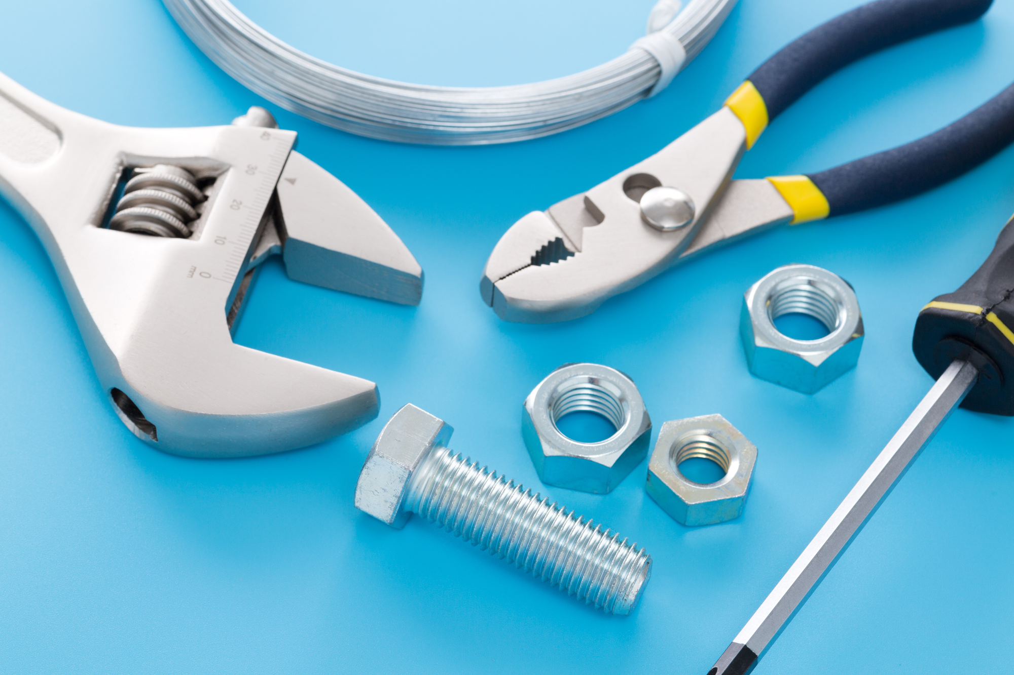 水を流したらトイレタンクから異音が聞こえたら？ウォーターハンマー等の原因や対処法を紹介 | 水のトラブル・水漏れ・水道修理【水のトラブルサポートセンター】